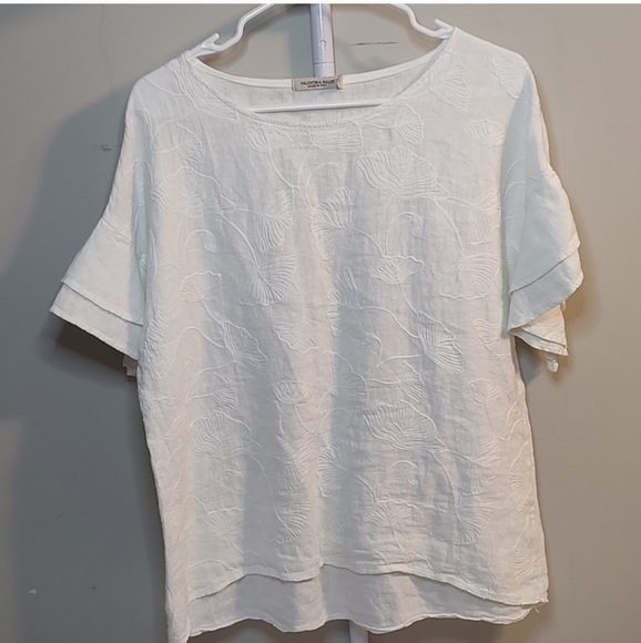 Valentina Naldi | Tops | Valentina Naldi Floral Short Sleeve Medium ...